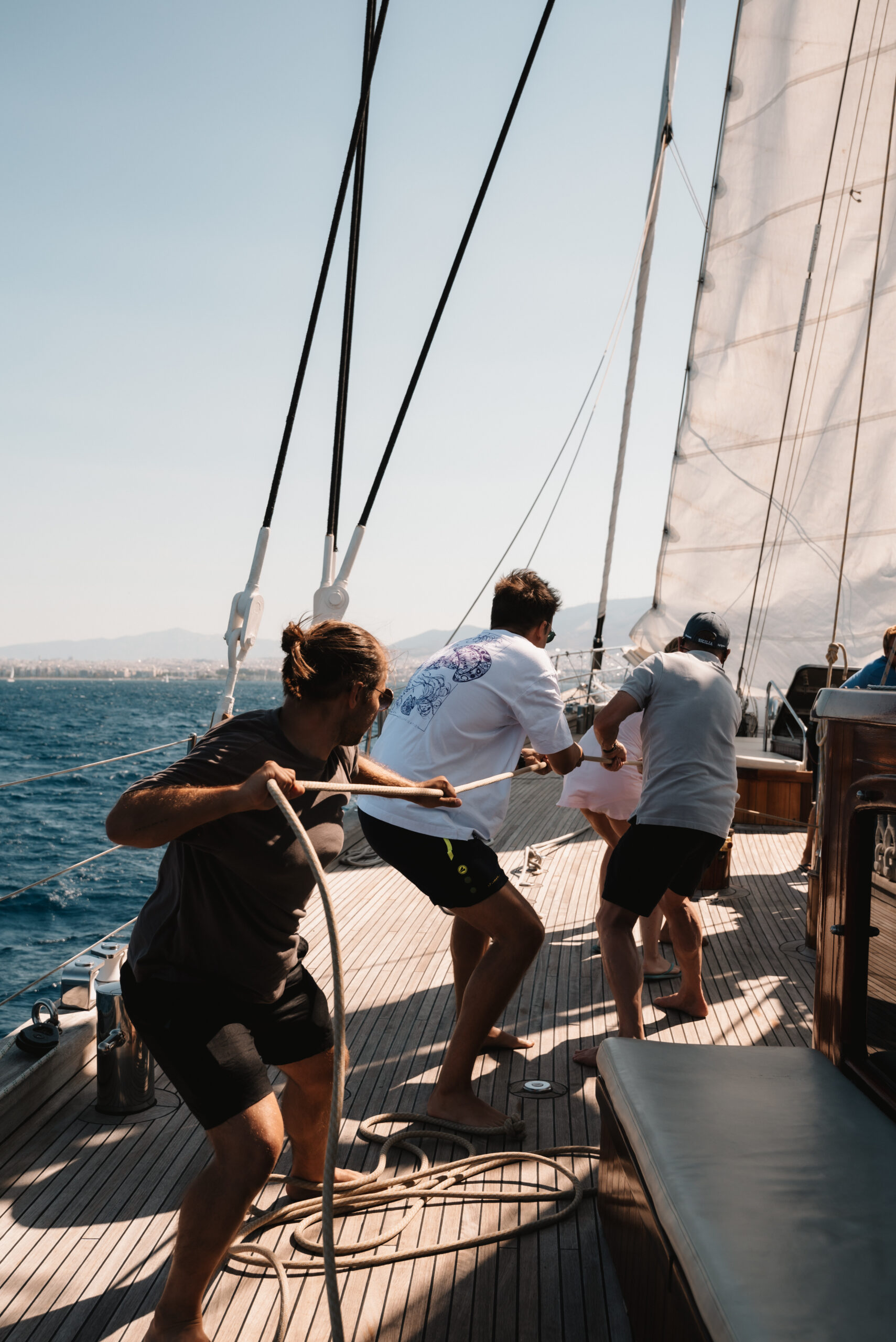 Sailing with Sailing-Classics - Stylish sailing vacations on large yachts